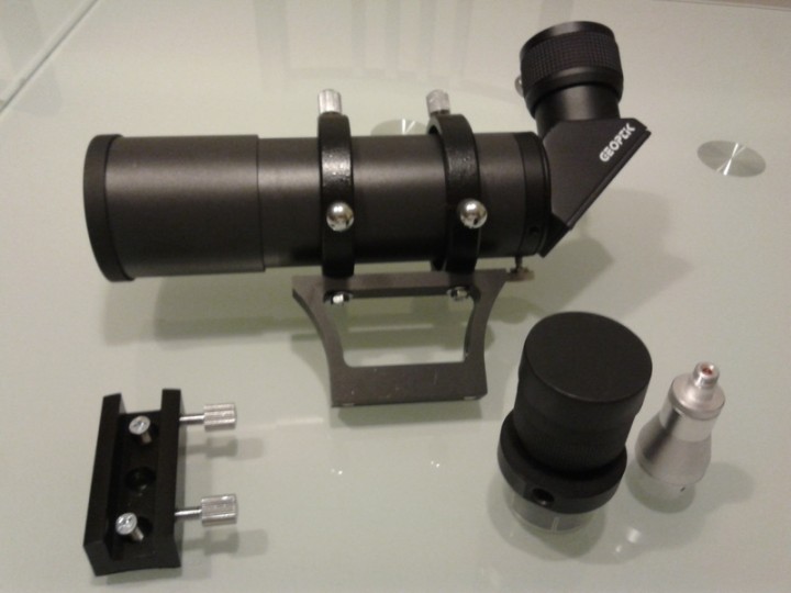 VENDO: Cercatore angolato 9x50 con oculare reticolo illuminato | Astrosell