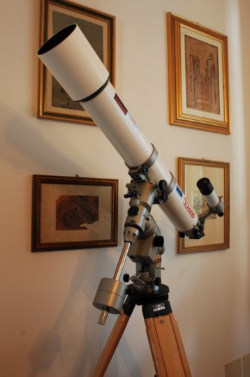 VENDO: VIXEN 102M | Astrosell