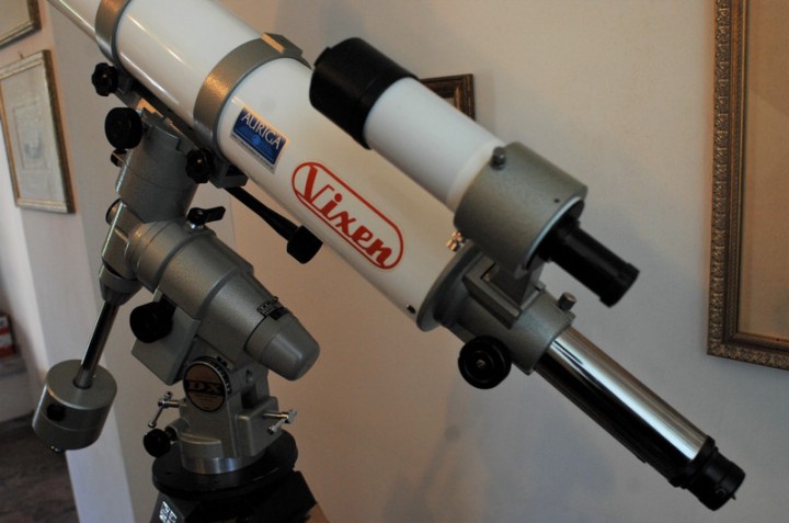 VENDO: VIXEN 102M | Astrosell