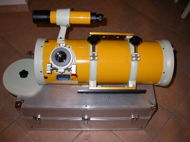 VENDO: Tubo Ottico Takahashi Epsilon, diametro 160 mm. f./3,3. | Astrosell