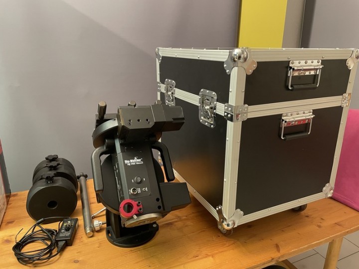 VENDO: Montatura equatoriale EQ8, senza treppiede | Astrosell