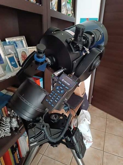 VENDO: Telescopio Meade LX90 200-2000 UHTC GPS e testa | Astrosell