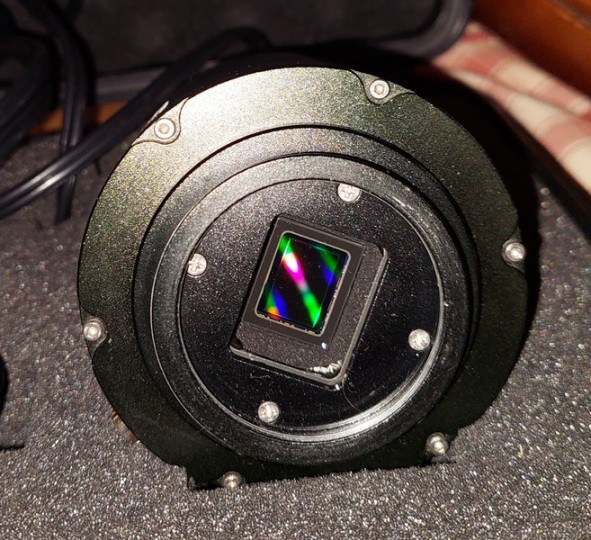 VENDO: CMOS QHY183c | Astrosell