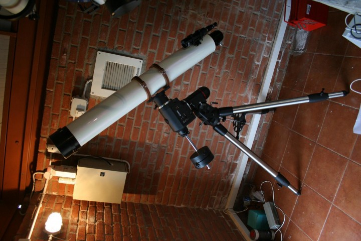 VENDO: Apocromatico Zen 150 F10 su EQ6 Sky Skan | Astrosell